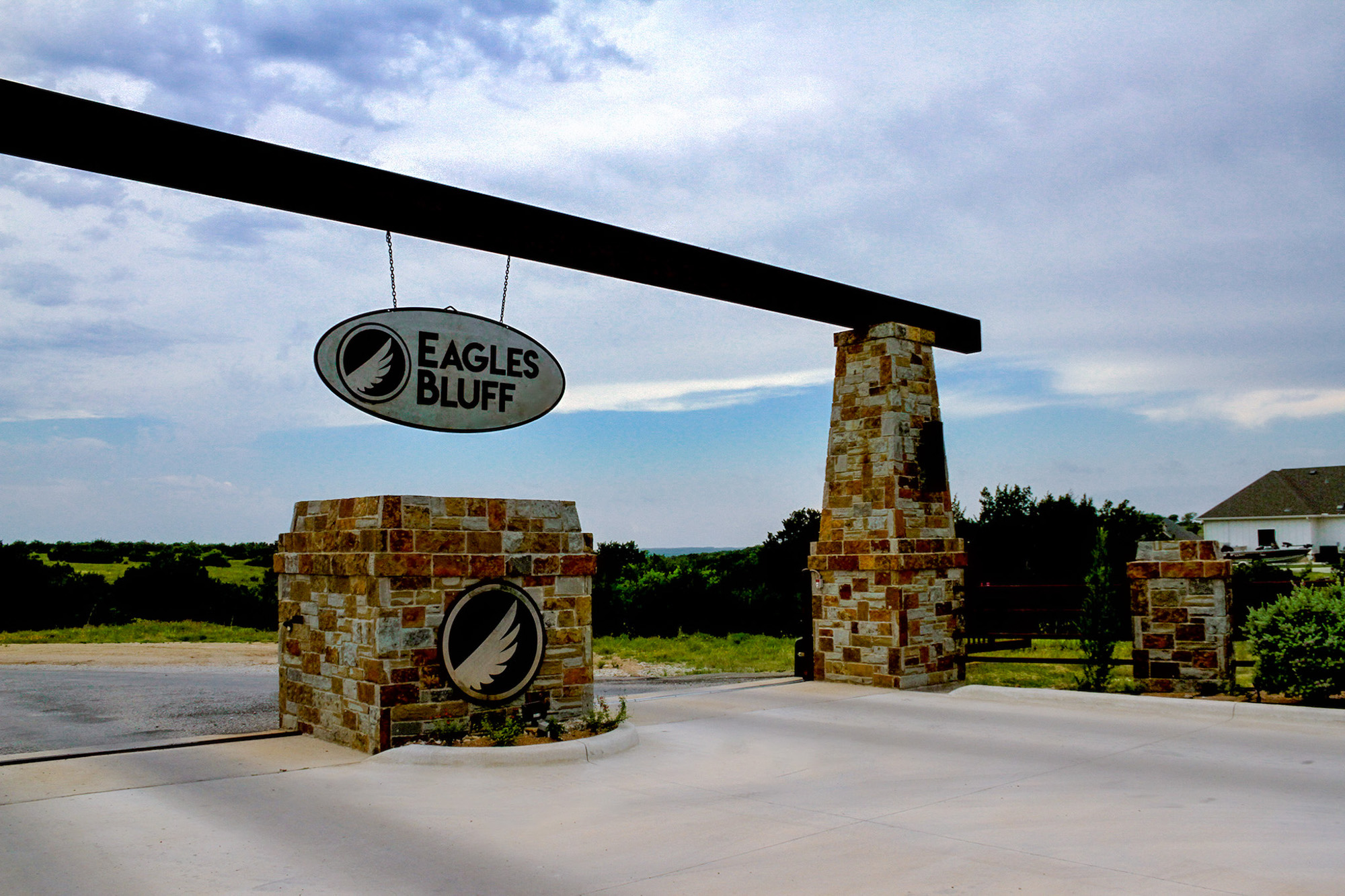 Eagles Bluff - Westoplex Living